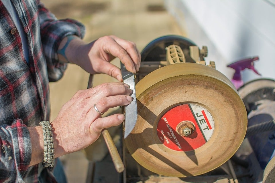 8 Best Belt Grinders For Knife Making 2025 Top Picks Reviews